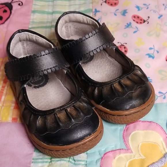 Livie & Luca | Shoes | Livie Luca Black And Gold Ruche Kids Mary Jane ...